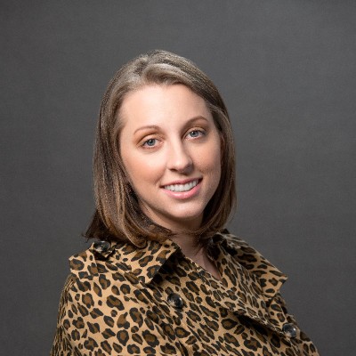 Simpliaxis - Trainer - Emily-Harshman